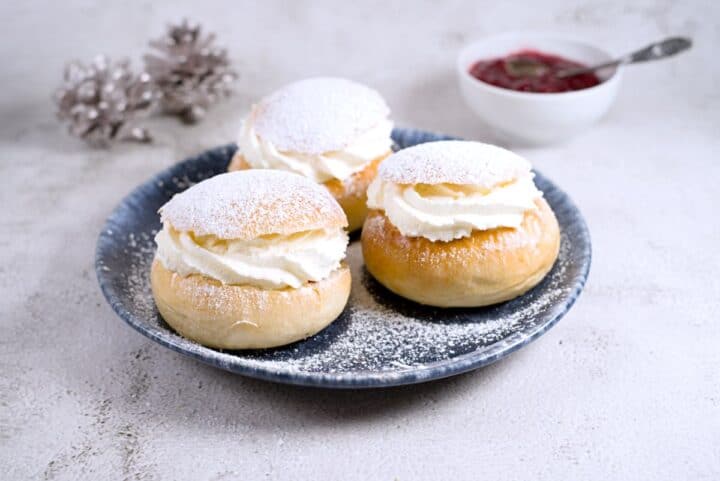 Maidoton pulla - Helpot reseptit - Ruokawiki